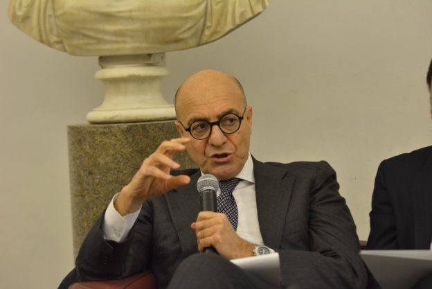 HGE4 Panel 2.3 07 Latorre - Eunews