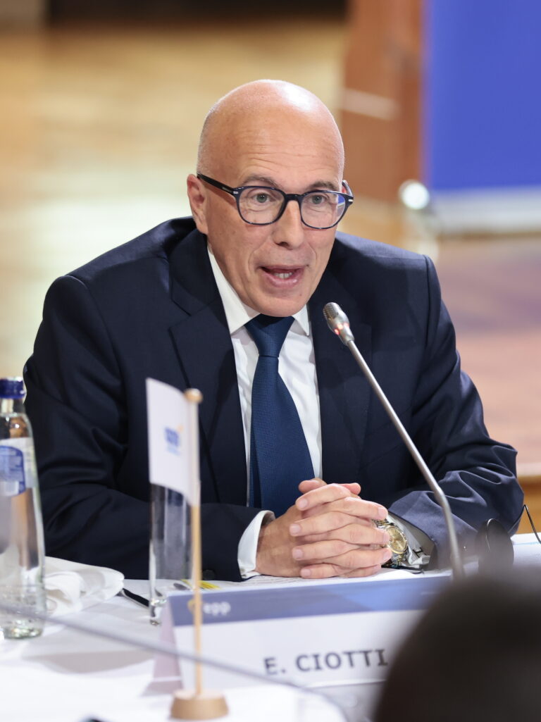 Éric_Ciotti,_EPP_Summit,_23_March,_Brussels_(52765298047) - Eunews