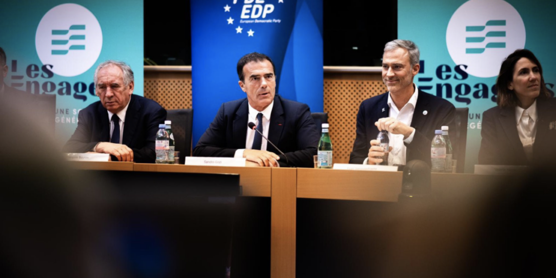 Renew Europe prepares for a counter-overtake to ECR in the EU Parliament