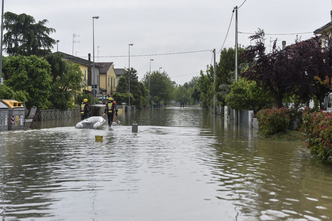 Water, EU launches Water resilience strategy: efficiency, investment ...