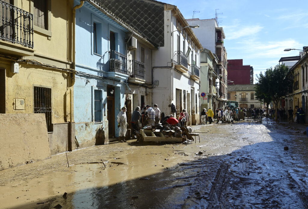 Spain asks to activate the EU civil protection mechanism after Valencia ...