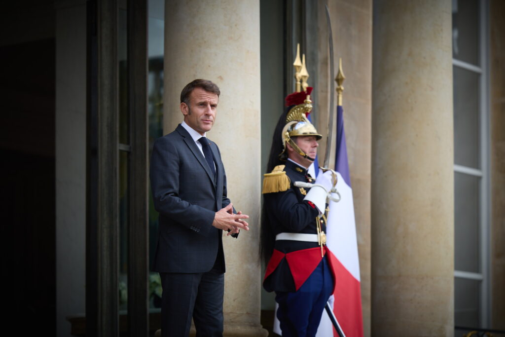 Scholz in Paris meets Macron: "Europe to be united in the face of Trump"
