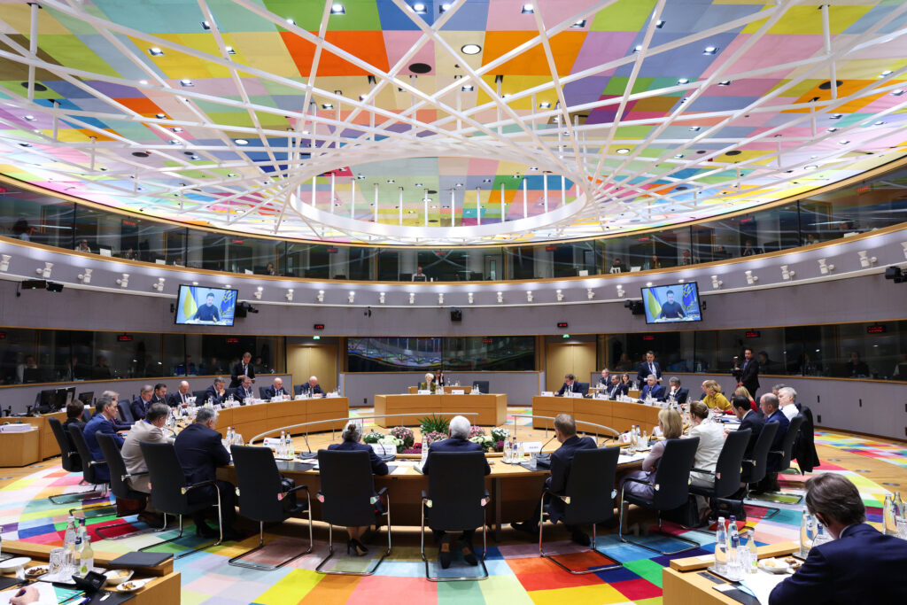 2025 for competitiveness, 2030 for defense: leaders set reform timeline
